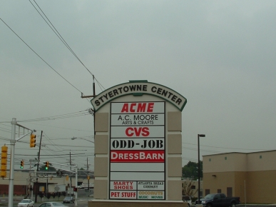 Signs Designed & Fabricated for Multi-Tenant Shopping Centers | Butler ...